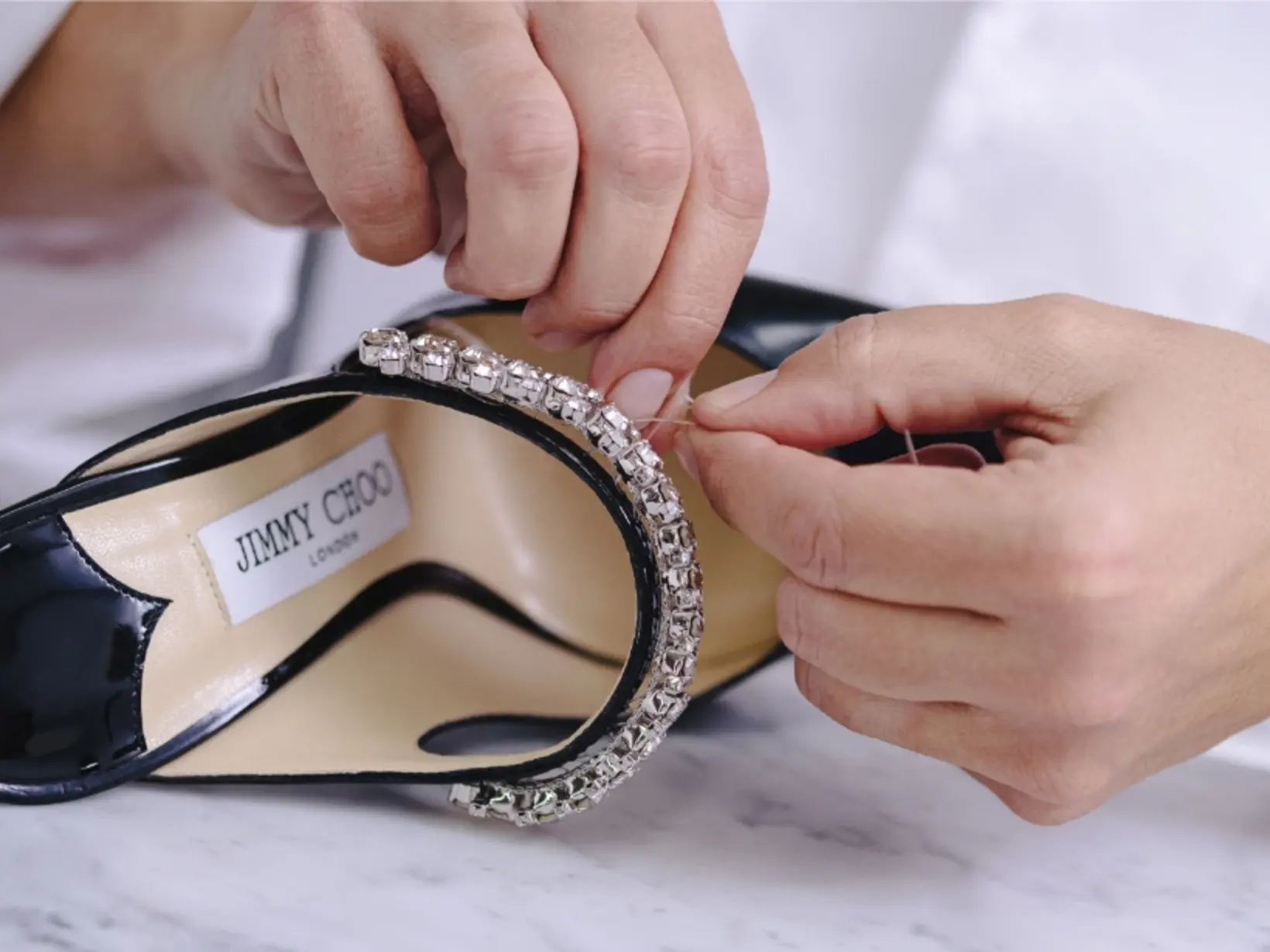 JC world时尚精彩世界 - 探索穿搭灵感、明星同款与品牌故事