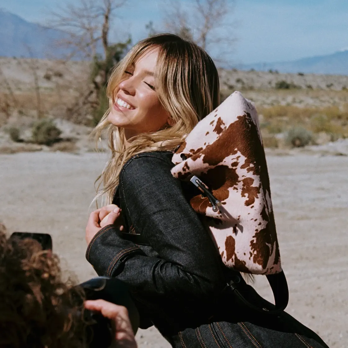 JC world时尚精彩世界 - 探索穿搭灵感、明星同款与品牌故事