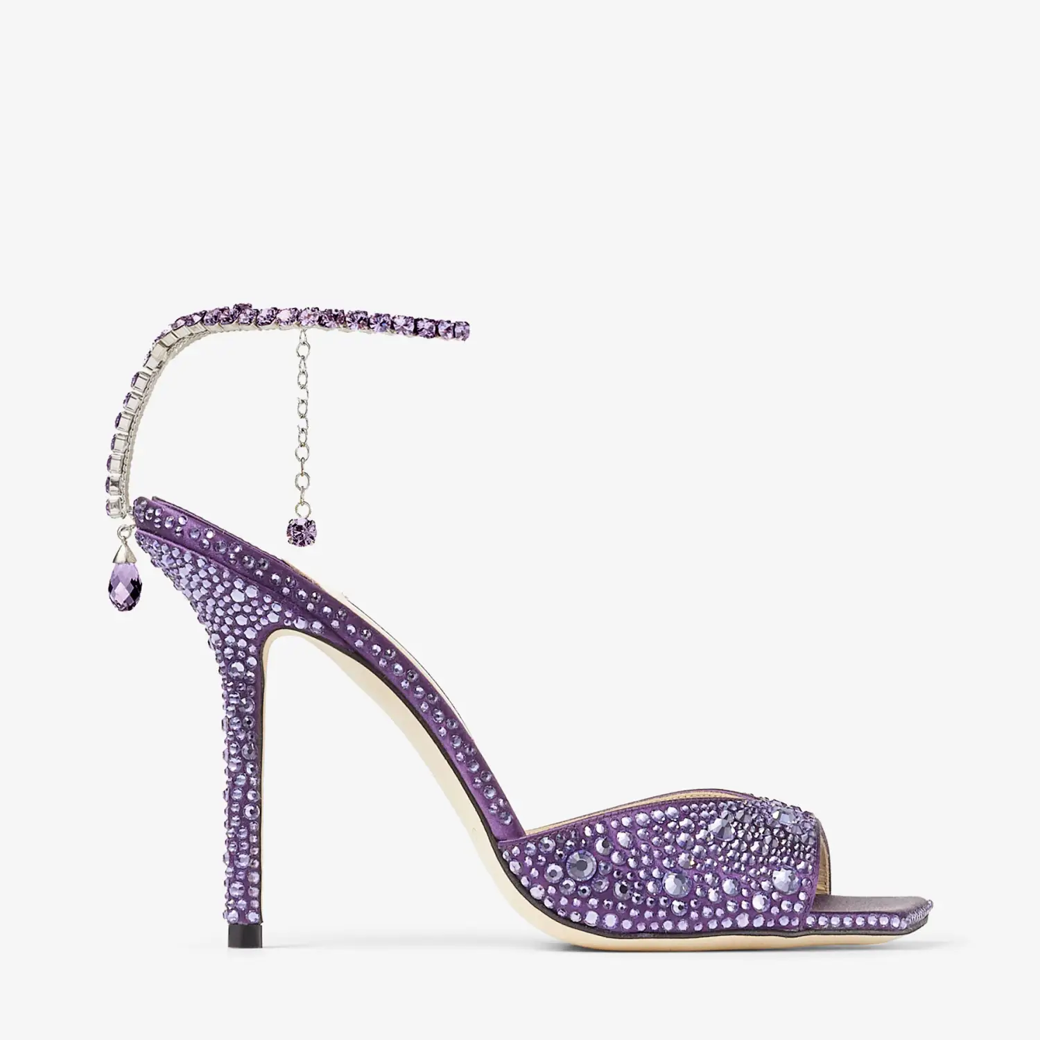 Saeda Sandal 100 水晶饰黑醋栗甜酒色缎面凉鞋 秋季系列 Jimmy Choo